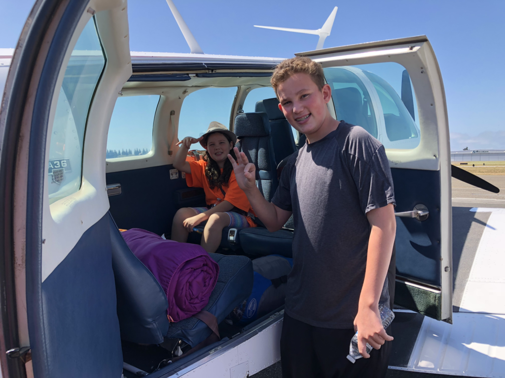 Four Siblings Fly to Deaf Camp with Volunteer Pilots - Angel Flight West